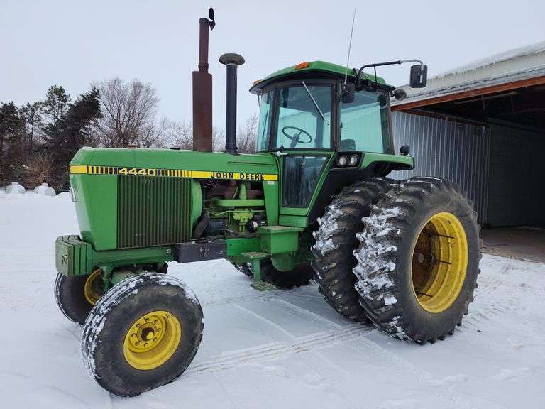 1978 John Deere 4440, 8,964 Hours (Tach Replaced), 18.4x38 Band Duals ...