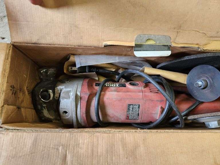 Makita Grinder and Tool Shop Grinder with Misc Cutting Wheels - Fragodt ...