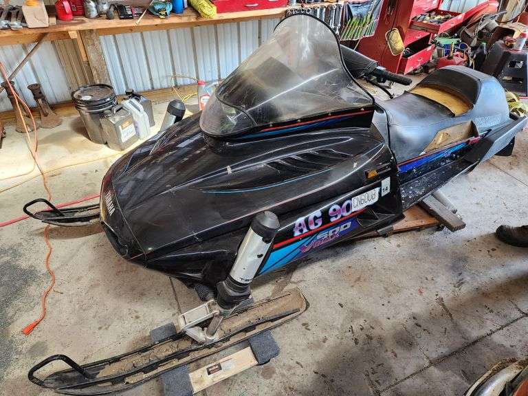 1988 Yamaha 500 Vmax LE Snowmobile, Oil Injected, Ran in 3/23 but will ...