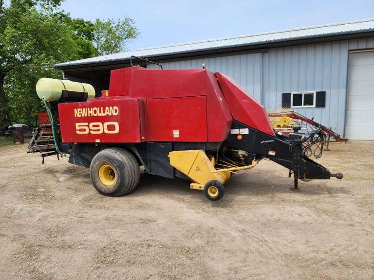 New Holland 590 Square Baler, 3x3, Approx 32,000 Bales, Monitor ...