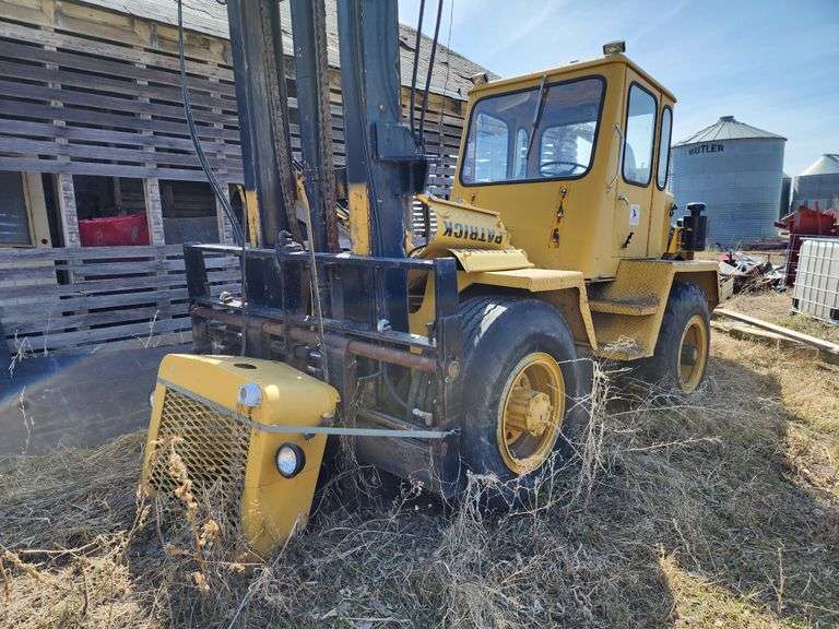 Patrick Wheeled Front End Fork Lift, Model #AR5, Diesel, *Needs Head ...