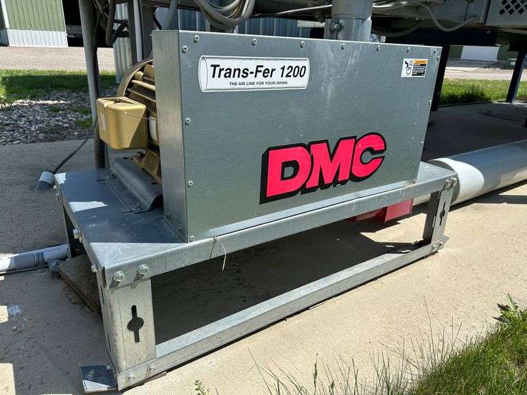 DMC Transfer 1,00 Air System with Air Lock and Muffler, *All Tubing on ...