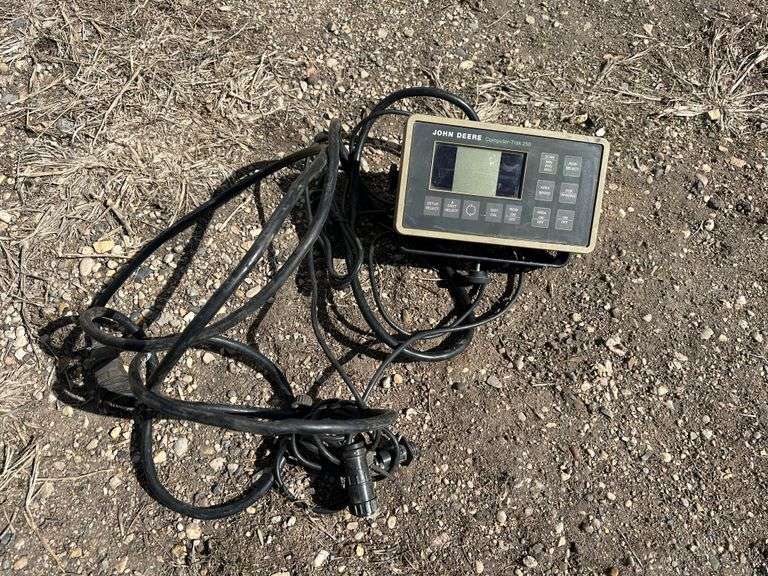 John Deere Computer-Trak 250 Monitor - Fragodt Auction and Real Estate LLC