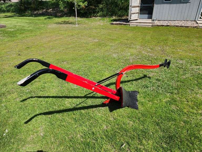 Oliver 1 Bottom Horse Drawn Plow - Fragodt Auction and Real Estate LLC