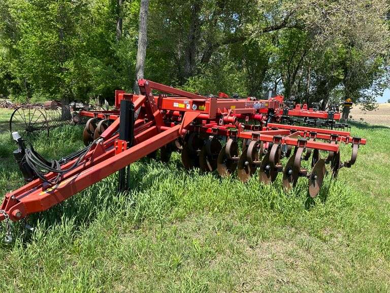 WilRich 513 Soil Pro Ripper, 9 Shank with 24” Spacing, 18’ Wide ...