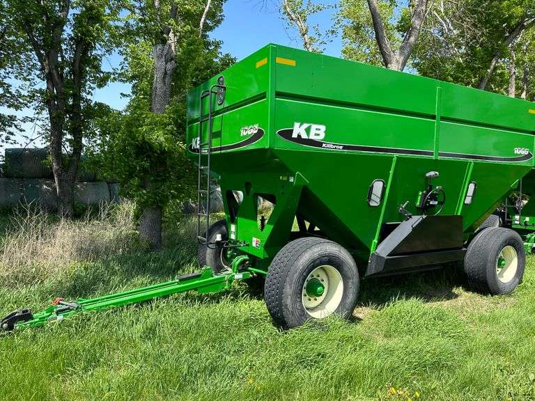 Killbros 1065 Gravity Wagon, 4 Brakes, Extendable Hitch, LED Lights ...