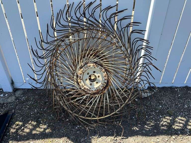 4 Right Hand Sitrex Used Rake Wheels. Buying All For One Money ...