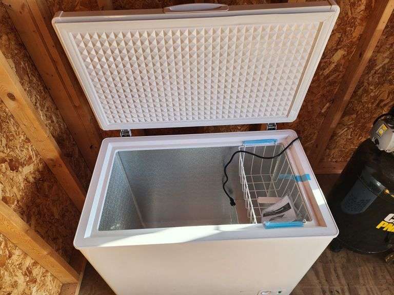 7.0 Cubic Foot Deep Freeze, Never Used, Has a Couple Small Dings in ...