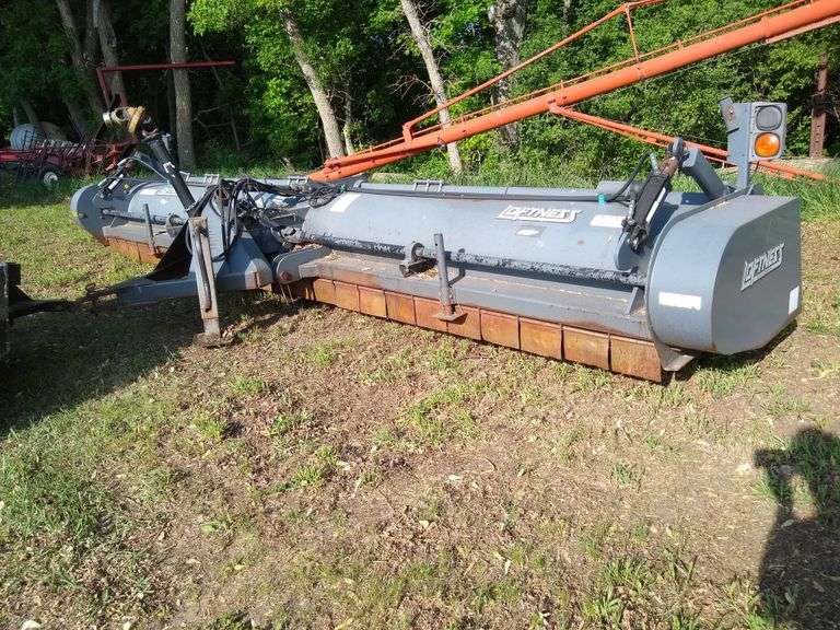 2009 Loftness Stalk Chopper, 20’, 1000 PTO, High Residue Stalk Chopper ...