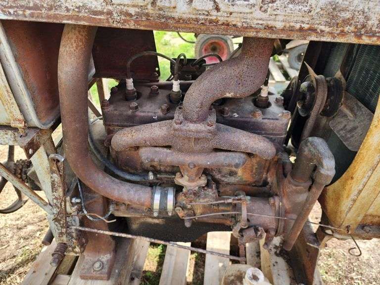 Case Gas Engine, Came off a 1920’s Combine - Fragodt Auction and Real ...