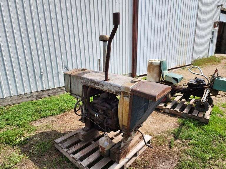 Case Gas Engine, Came off a 1920’s Combine - Fragodt Auction and Real ...
