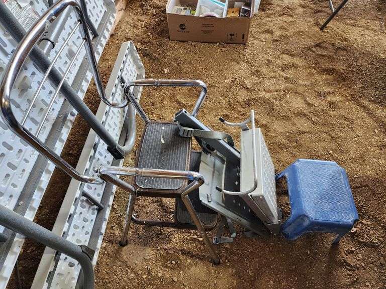 Metal Chair, TV Wall Mount, Step Stool - Fragodt Auction and Real ...