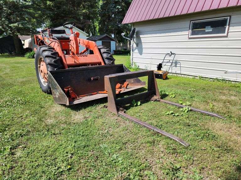 Allis Chalmers WD Reversed Tractor with New Idea Loader and Bucket and ...