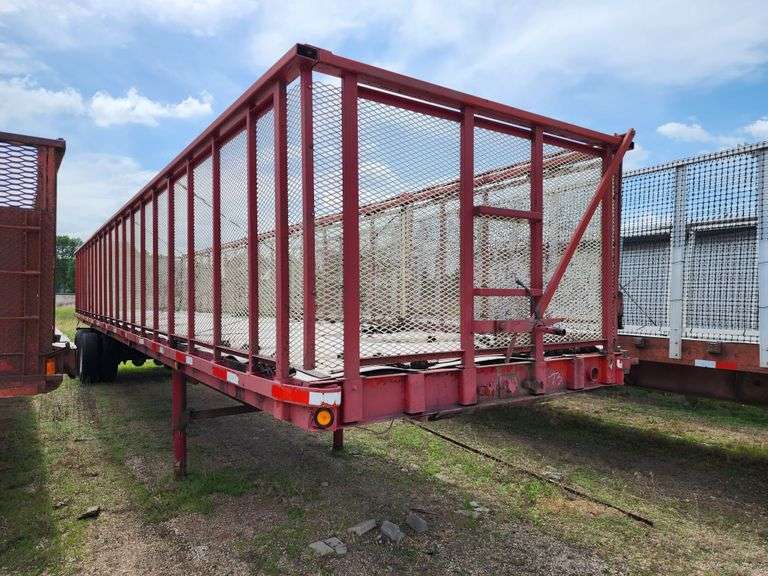 1979 Trail King Sugar Beet Side Dumper Trailer, Manual Latch Works Well ...