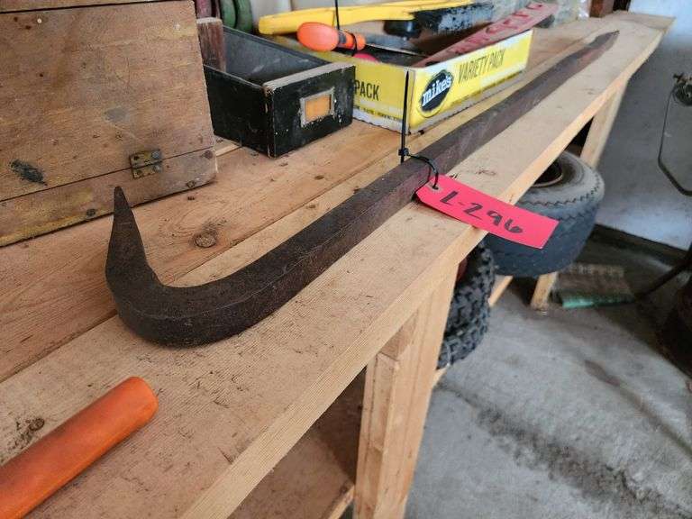 Large Crowbar - Fragodt Auction and Real Estate LLC