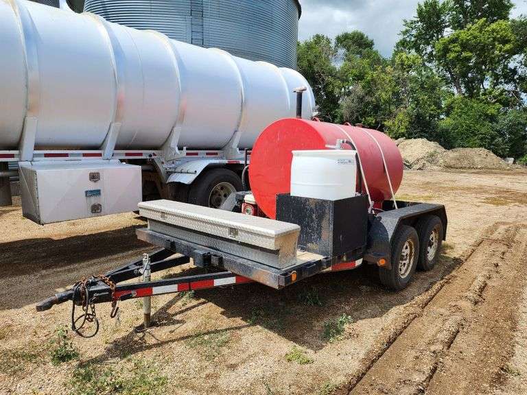 500 Gallon Fuel Barrel on Trailer with Honda Engine for Pump, Def ...