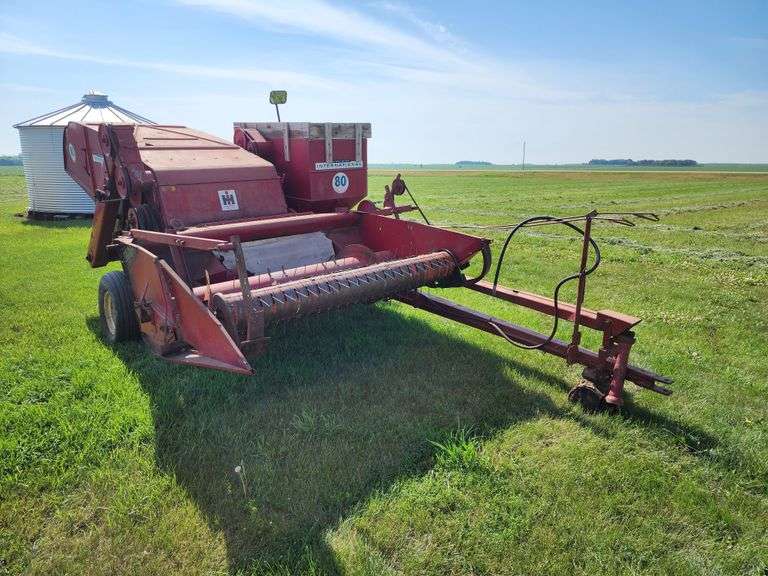 International 80 Pull Type Combine, Always Shedded, SN: 9170, Field ...