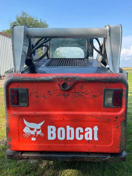 2018 Bobcat S650 skidloader. Bobcat single speed 74.3hp engine ...