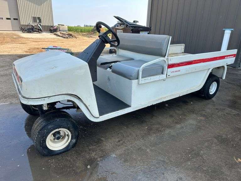 Cushman UTV-Maxim Utility Cart, Electric, Non Running Right now but Has ...