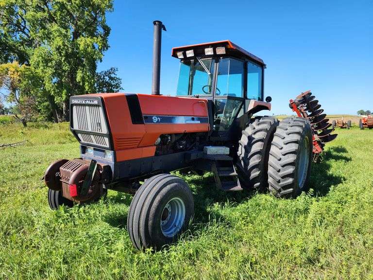 Deutz-Allis Model 9150 Tractor – 6001 Hours, 18.4x38 Rears with Duals ...