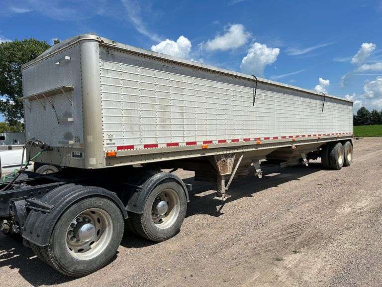 1987 Wilson Pacesetter Hopper Trailer, 41’, 66” Sides, Spring Ride, 15 ...