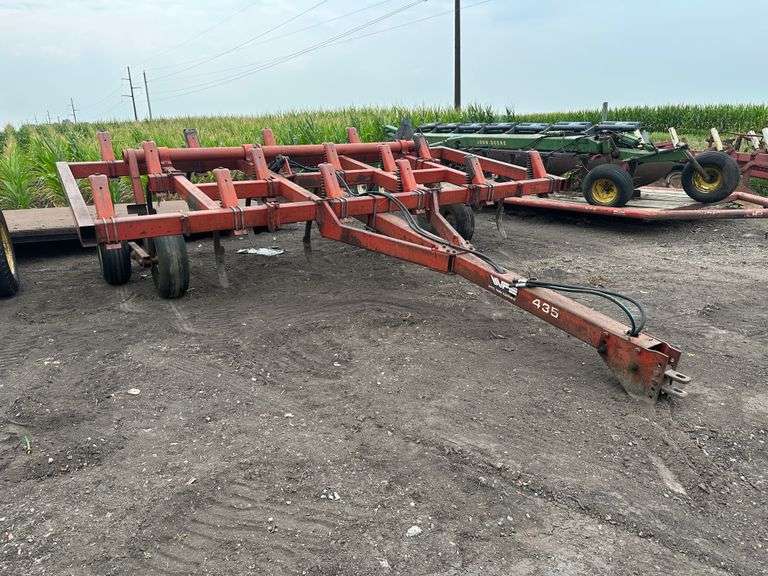 White Model 435 Chisel Plow, Walking Tandems, 16.5’, 12” Spacings ...