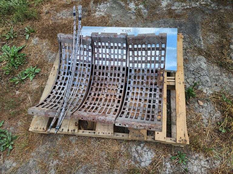 Smooth Grates and Concave Wires for Case IH 1660 Combine - Fragodt ...