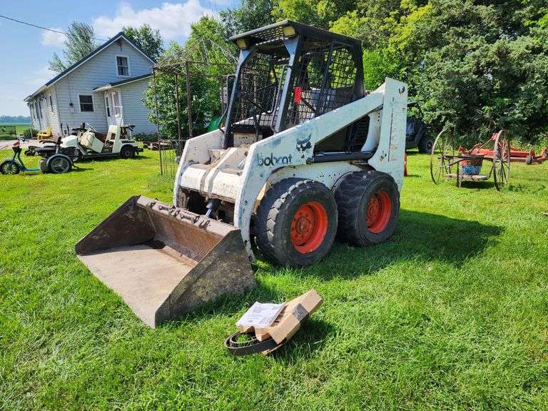 Bobcat Model 853 Skidloader – with 67” Construction Bucket, Shows 261 ...