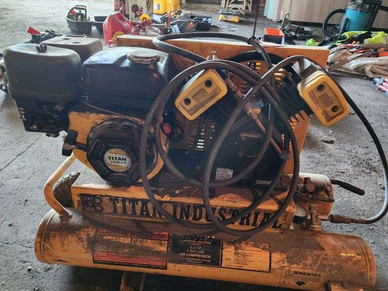 Titan TAC – 2T Gas Powered Air Compressor - Fragodt Auction and Real ...