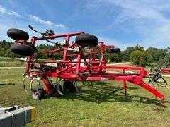 WilRich Model 5800 Chisel Plow, Fold up Wings, Walking Tandems, NS ...