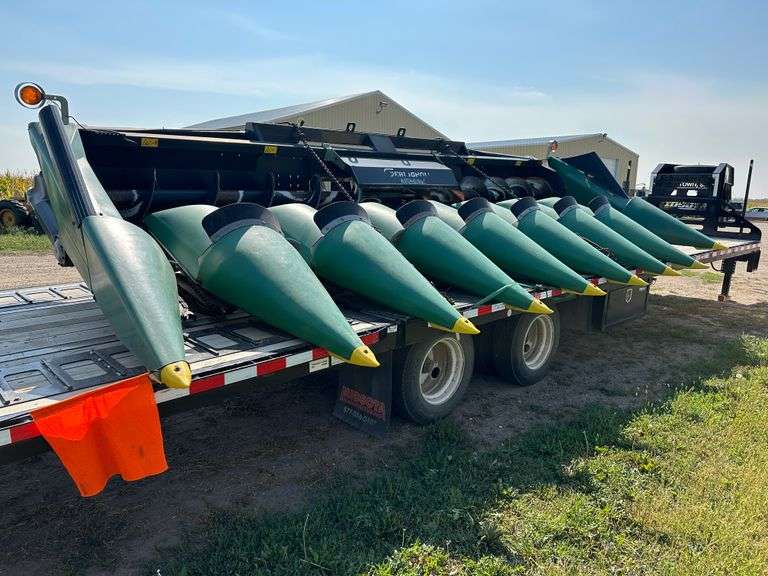 Geringhoff 8 Row 30" Chopping Corn Head with Adapters for John Deere ...