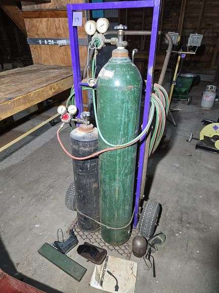 TORCH SET. LINWELD OXYGEN AND ACETYLENE BOTTLES. SMITH GAUGES AND TORCH ...