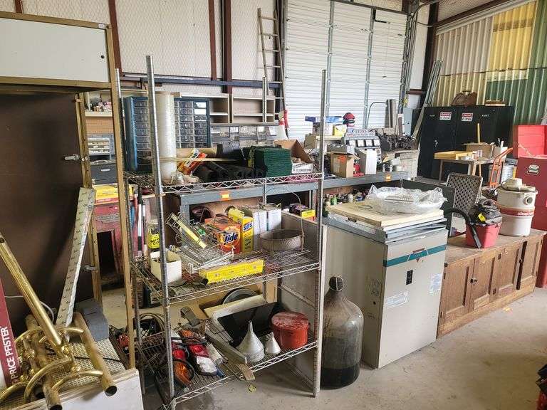 Metro Rack & Contents - Spankys Freedom Car Auctions