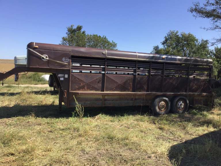 Coose Stock Trailer - Gavel Roads Online Auctions
