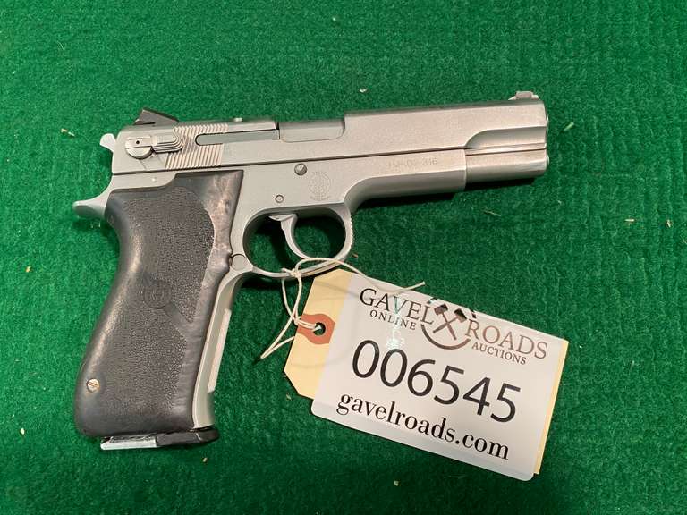Smith & Wesson Highway Patrol .45 Caliber Semi Auto Pistol w/ Magazine ...