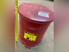 Dirty Rag Flammable Storage Can - Gavel Roads Online Auctions