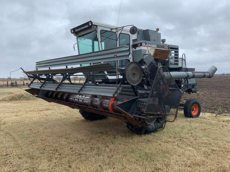 Allis Chalmers Gleaner F2 Combine & 18' Header - Gavel Roads Online ... Allis Chalmers Gleaner F2 Combine & 18' Header - Gavel Roads Online ...
