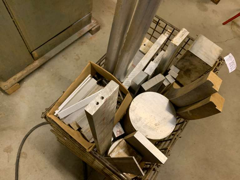 Steel Crate Full of Machinable Aluminum Scrap - Gavel Roads Online Auctions