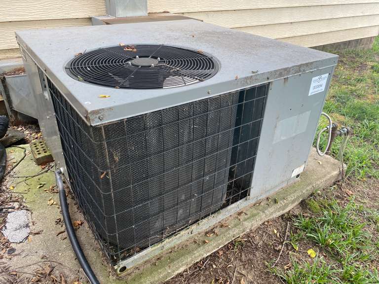 Propane Furnace & A/C Condenser Unit - Gavel Roads Online Auctions