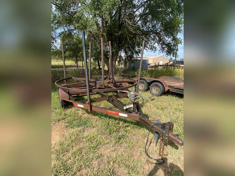 Tilting Poly Pipe Reel Trailer - Gavel Roads Online Auctions