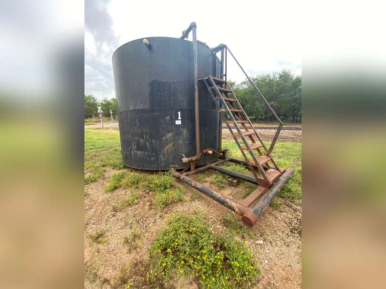 Oilfield Swab Tank Skid - Gavel Roads Online Auctions
