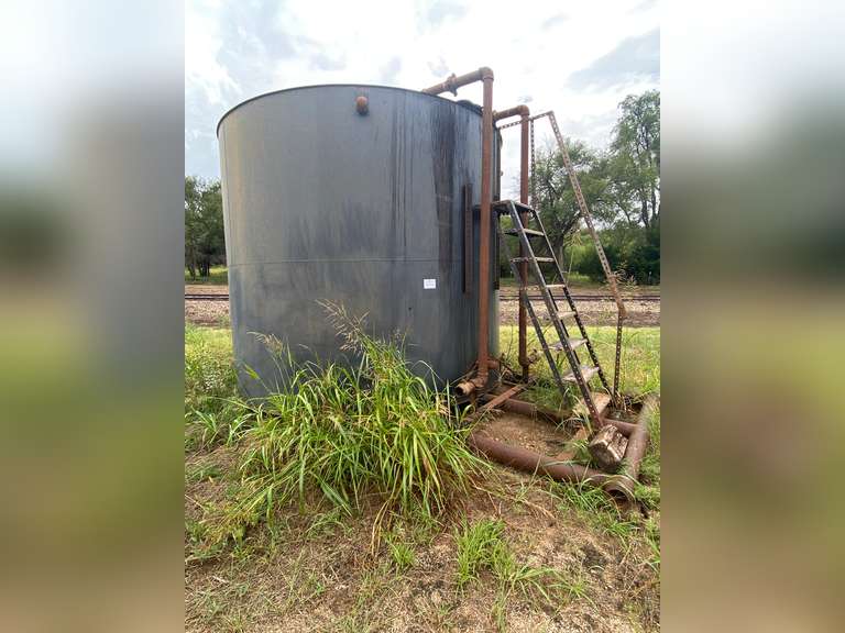 Oilfield Swab Tank Skid - Gavel Roads Online Auctions