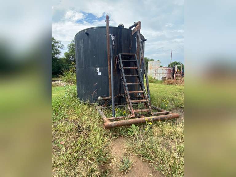 Oilfield Swab Tank Skid - Gavel Roads Online Auctions