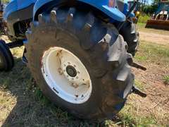New Holland TC35 2WD Diesel Tractor - Gavel Roads Online Auctions