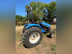 New Holland TC35 2WD Diesel Tractor - Gavel Roads Online Auctions