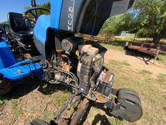 New Holland TC35 2WD Diesel Tractor - Gavel Roads Online Auctions