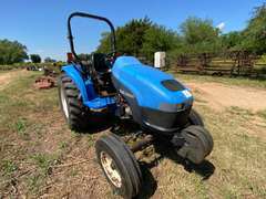 New Holland TC35 2WD Diesel Tractor - Gavel Roads Online Auctions