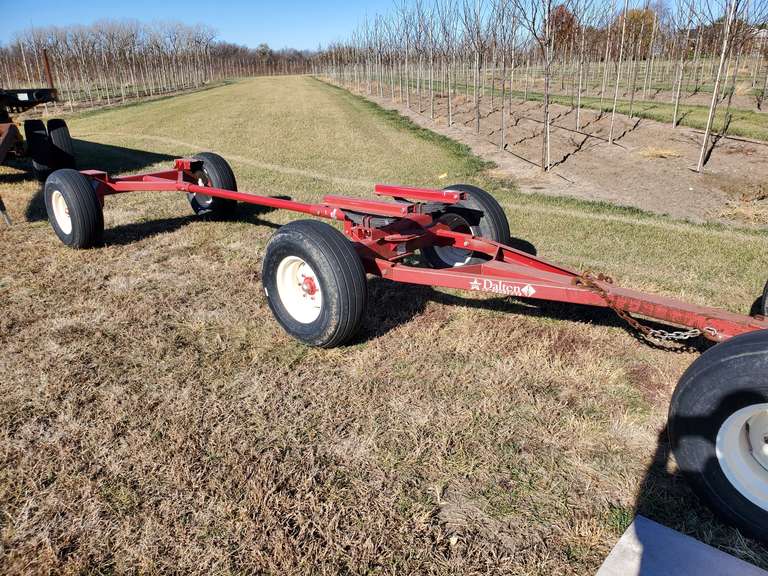 Dalton Ag Anhydrous Running Gear Trailer - Gavel Roads Online Auctions