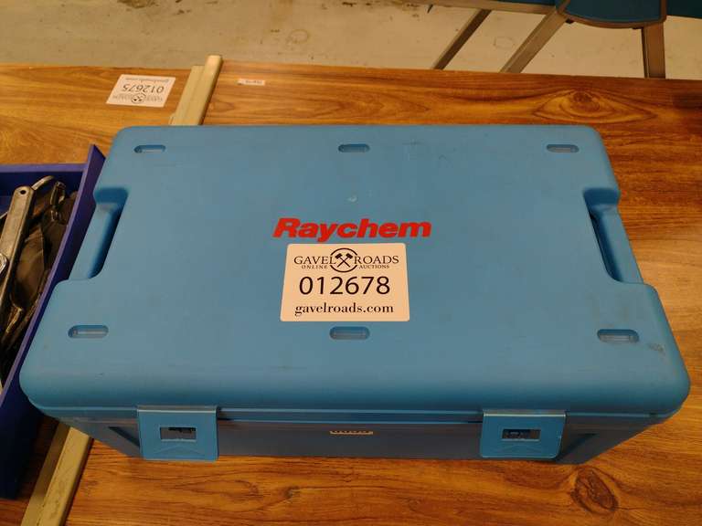 Raychem MK3 Hand Held Infrared Heating Tool - Gavel Roads Online Auctions