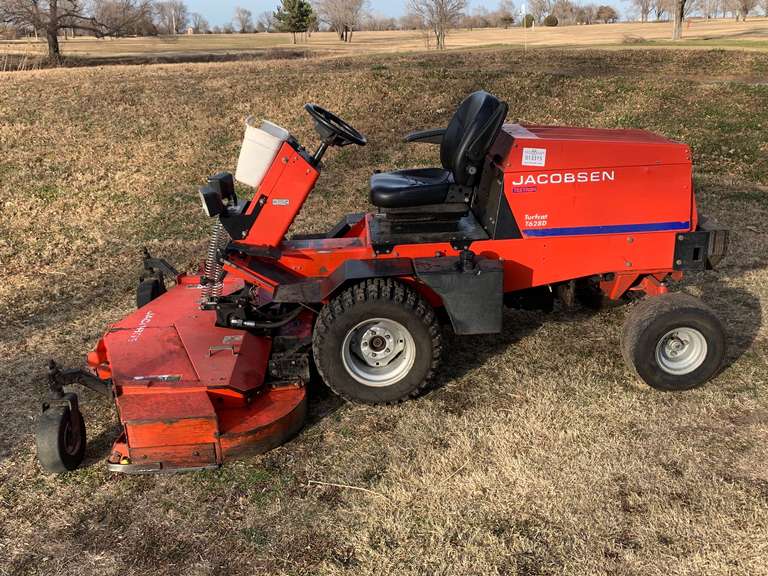 Jacobsen Turfcat T628D Mower - Gavel Roads Online Auctions